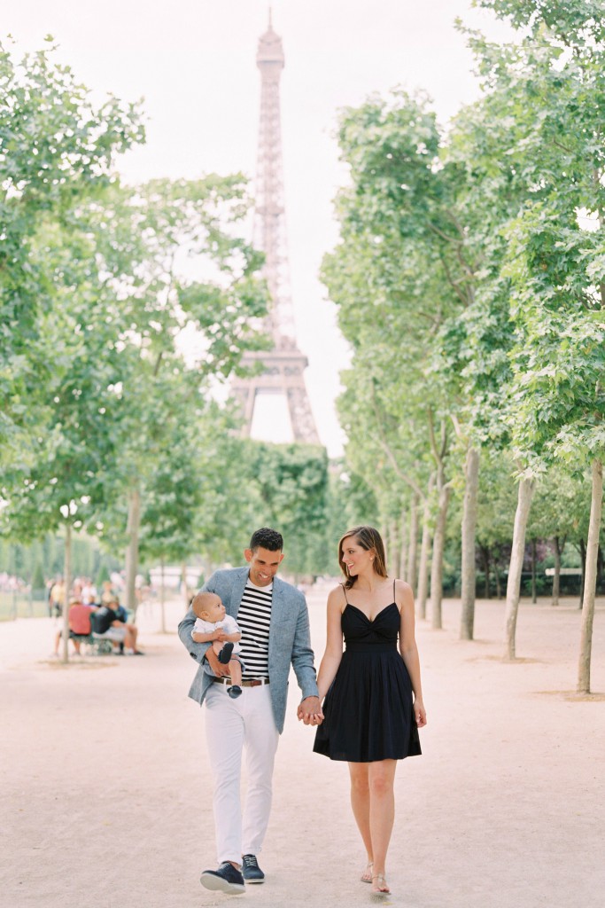 PARIS PORTRAITS - Caught The Light